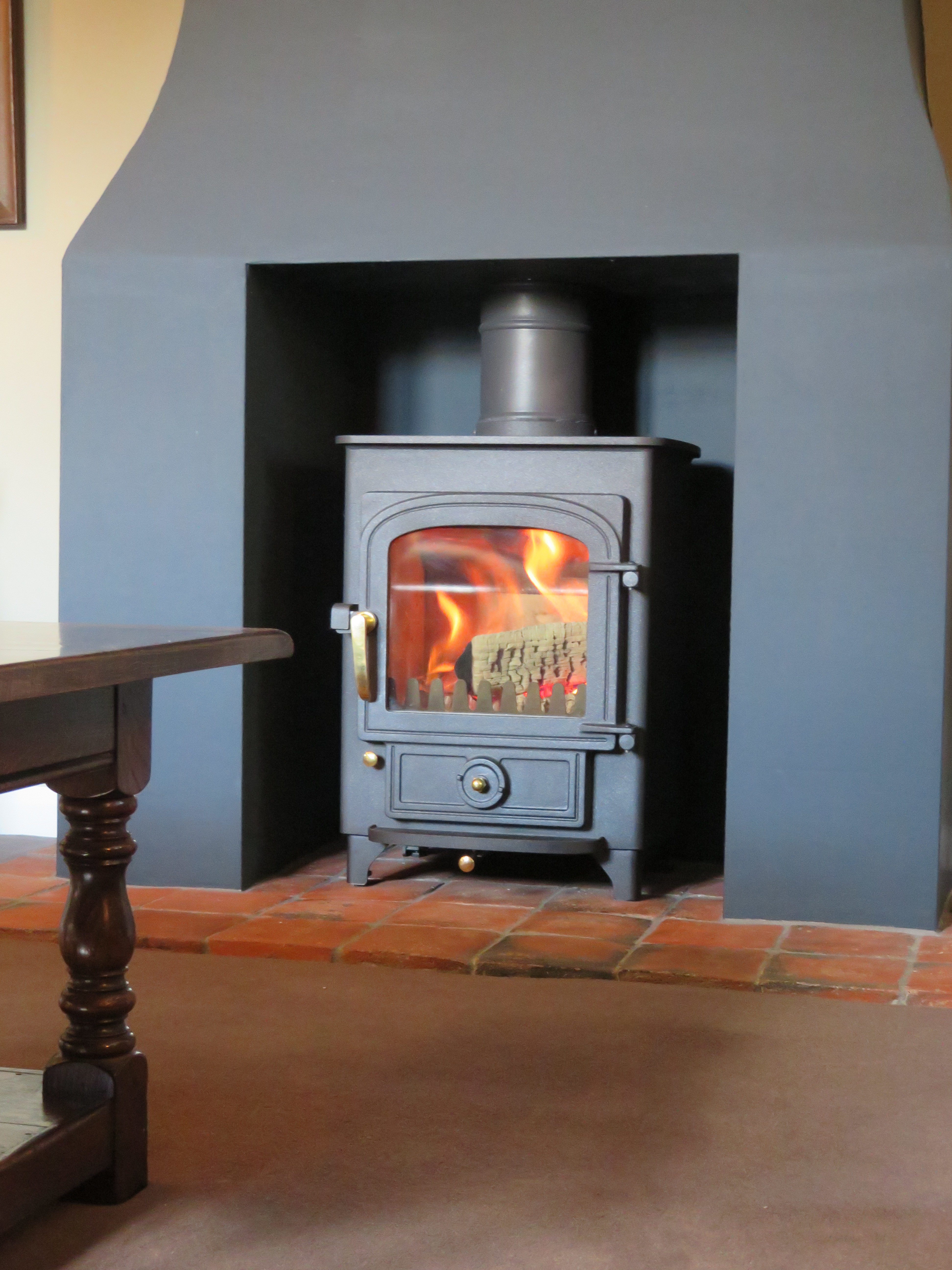 Ebben & Yorke | Clearview Pioneer 400 wood burning stove | Twycross